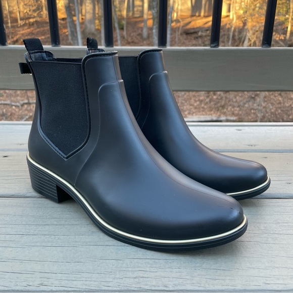 kate spade | Shoes | Kate Spade Solstice Black Rubber Rain Boots Size 9 | Poshmark